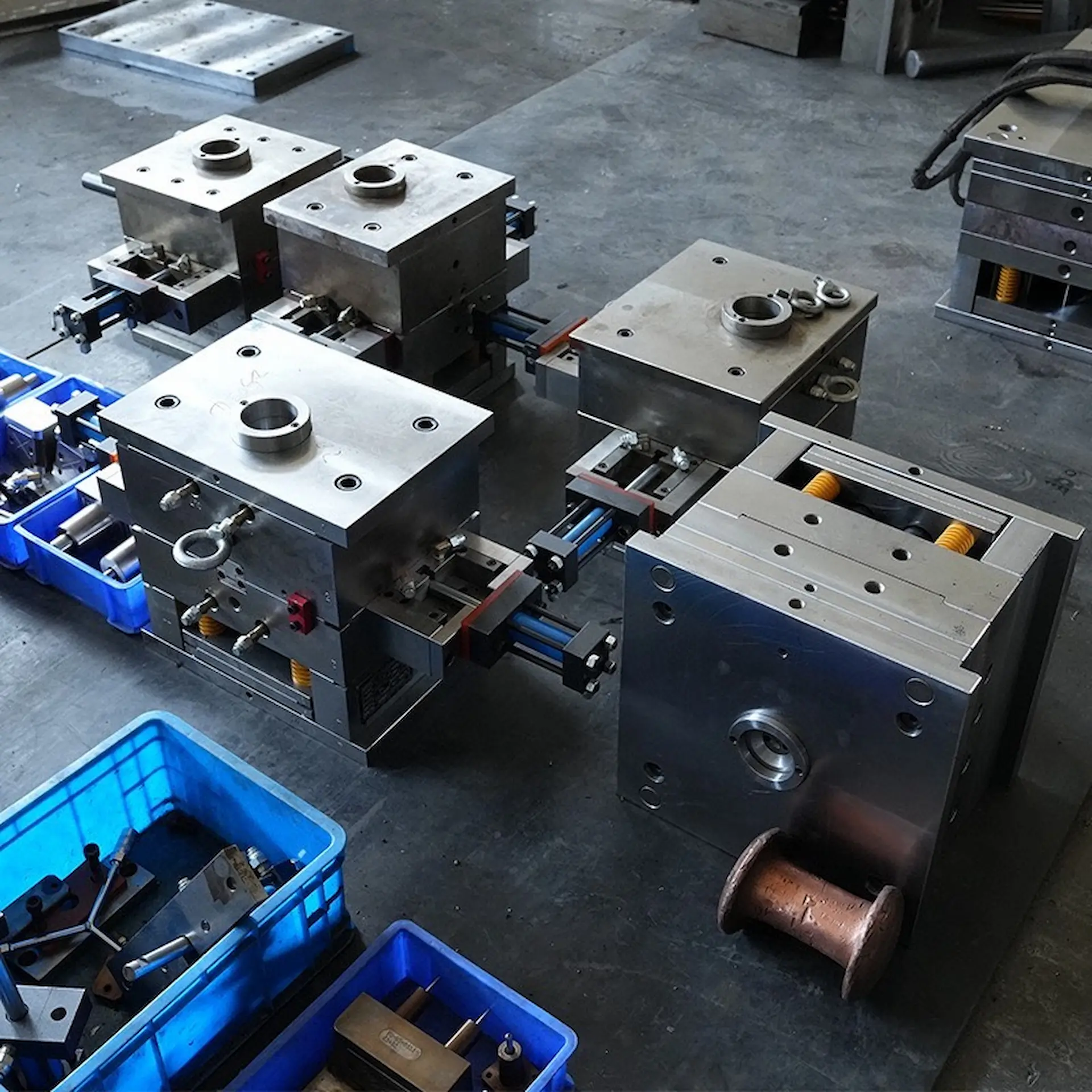 Precision Injection Molding Service – Fast & Scalable